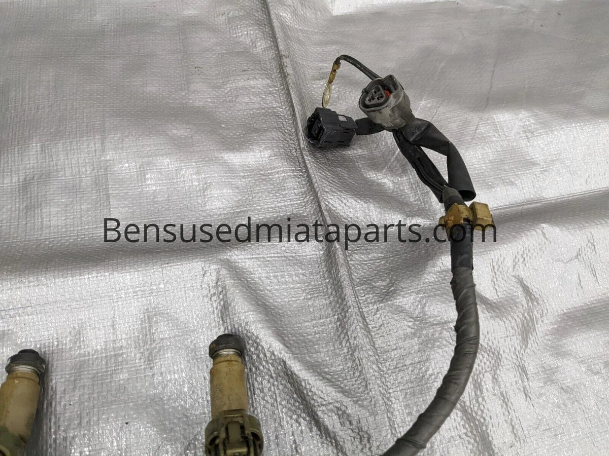 Mazda Miata 2001-2005 Fuel Injector Rail and Wiring Harness N066-67-08 ...